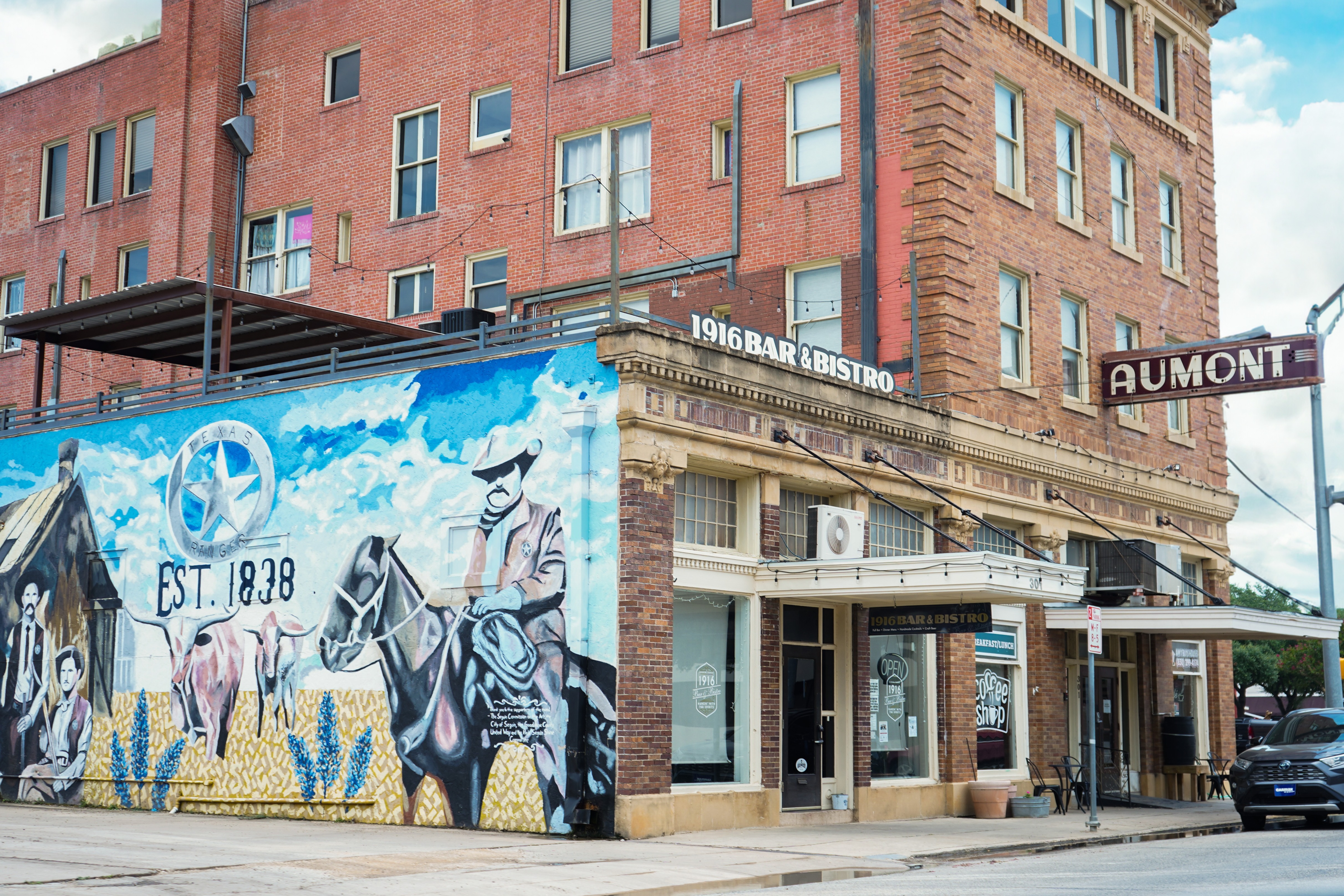 Best Ways to Spend the Day in Seguin | Legend Homes